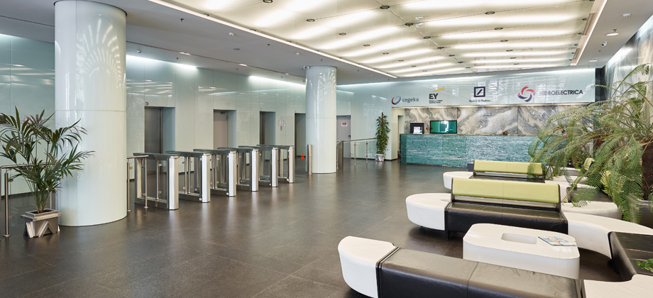 Tower Center International - Globalworth